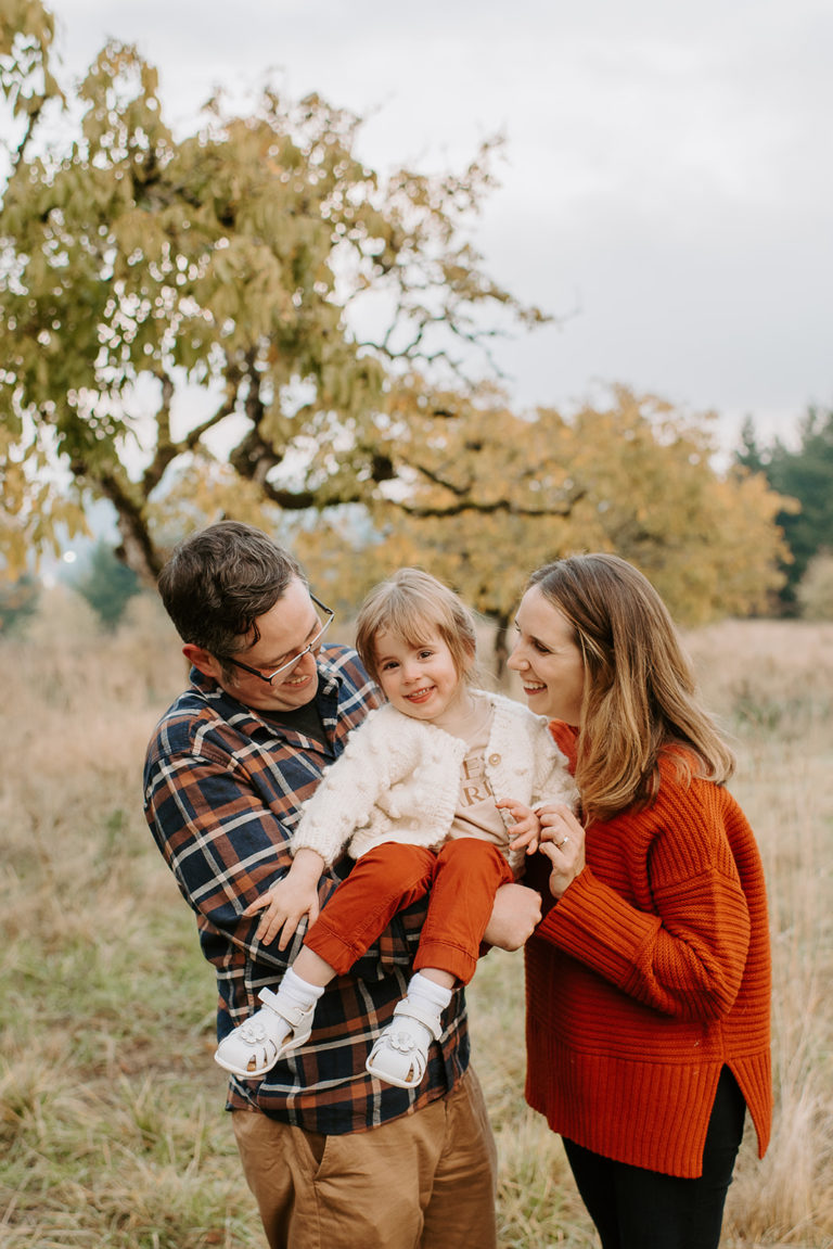 Don't Forget These 3 Things When Booking Fall Family Photos