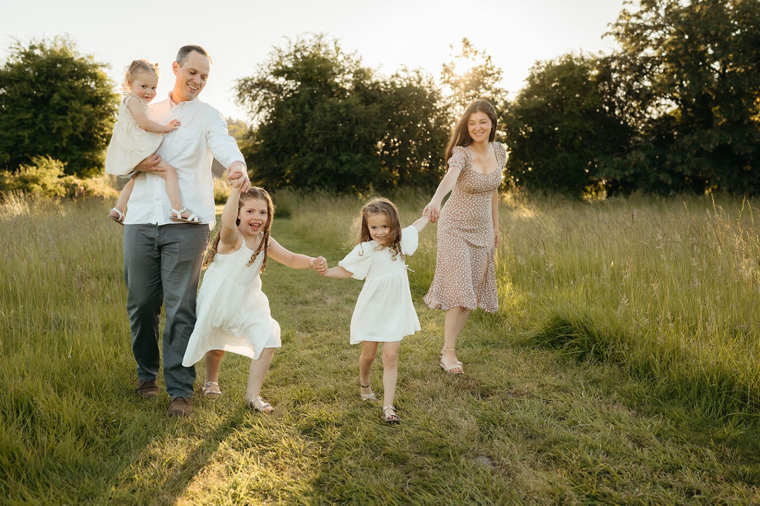 Why June is the Sweet Spot for Family Photos | Portland Family ...